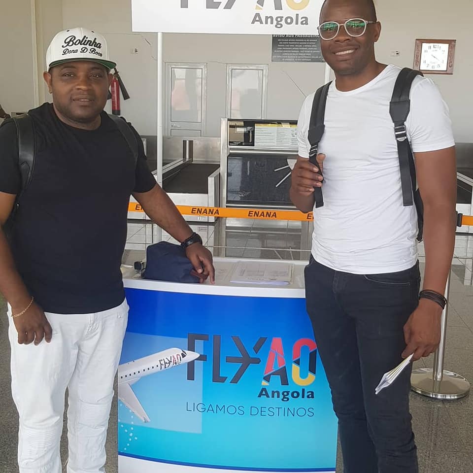 FLY AO - Angola - Linhas Aéreas - Home